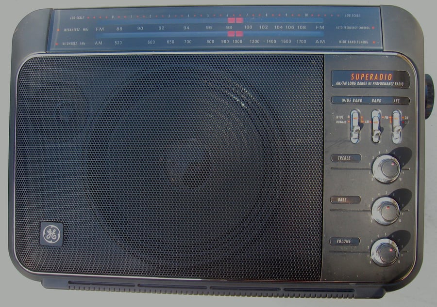 Vintage Audio: GE Superadio III